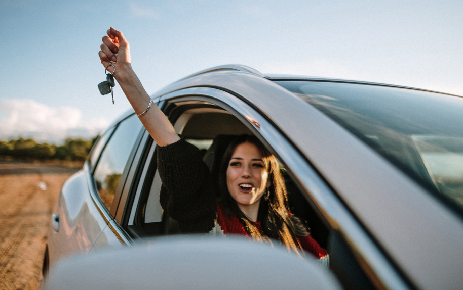 Touring CarSelect - recente tweedehands- en stockwagens | AG